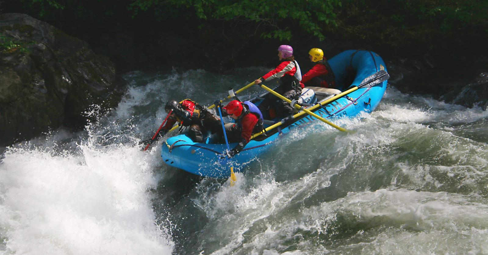 Advanced Oar Rigging: Learning the Stern Pivot | Duct Tape Diaries | NRS