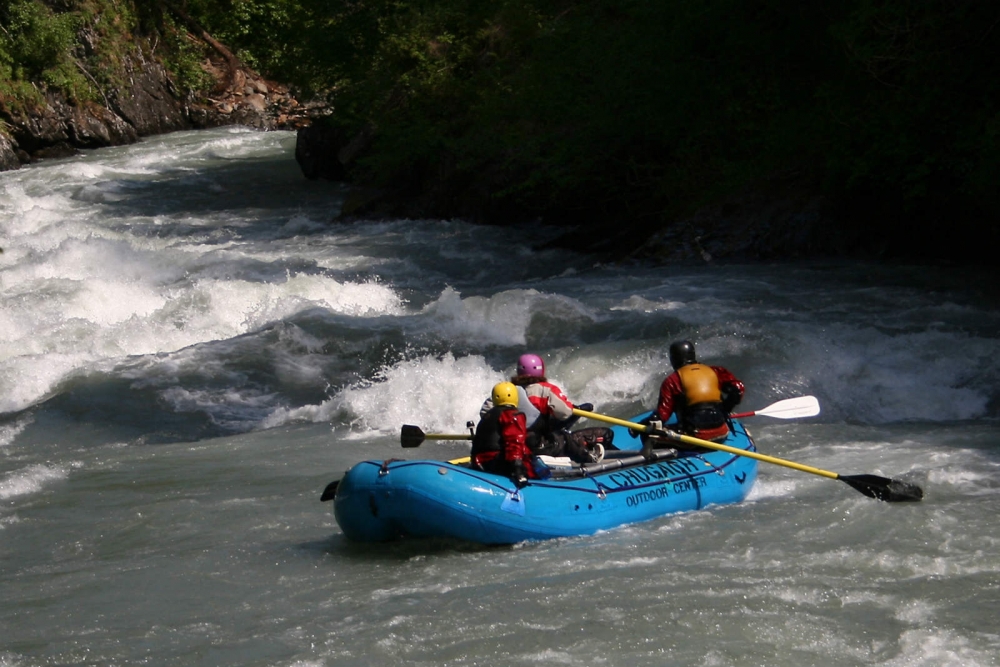 Advanced Oar Rigging: Learning the Stern Pivot | Duct Tape Diaries | NRS