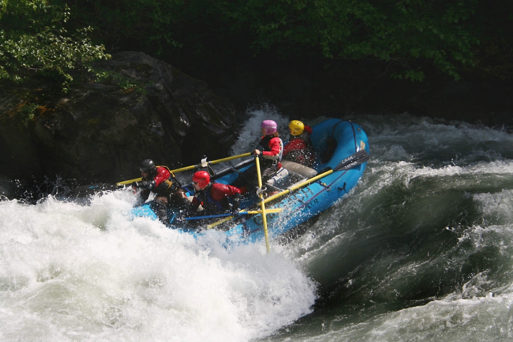 Advanced Oar Rigging: Learning the Stern Pivot | Duct Tape Diaries | NRS