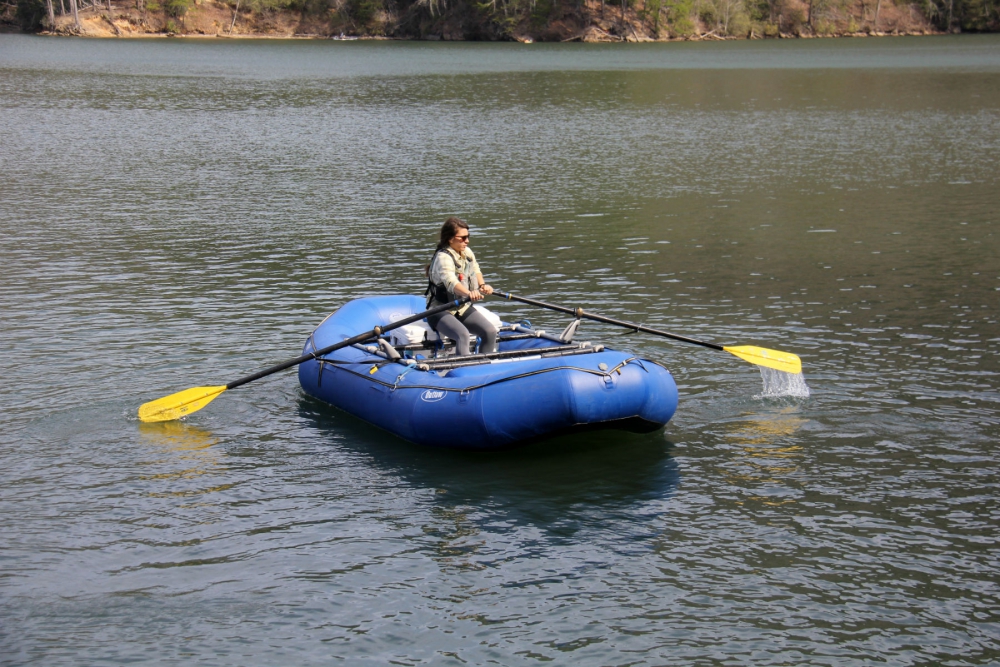 Guide School: Using Your Oars | Duct Tape Diaries | NRS