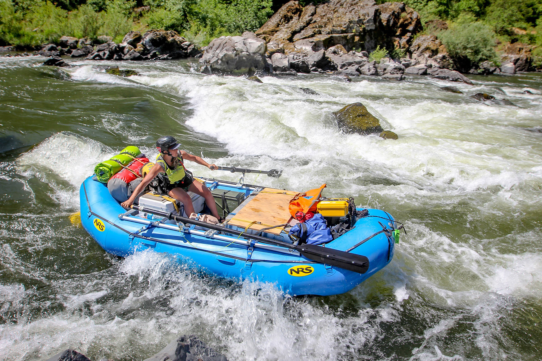 Managing the Oars: A Case Study on the Rogue | Duct Tape Diaries | NRS