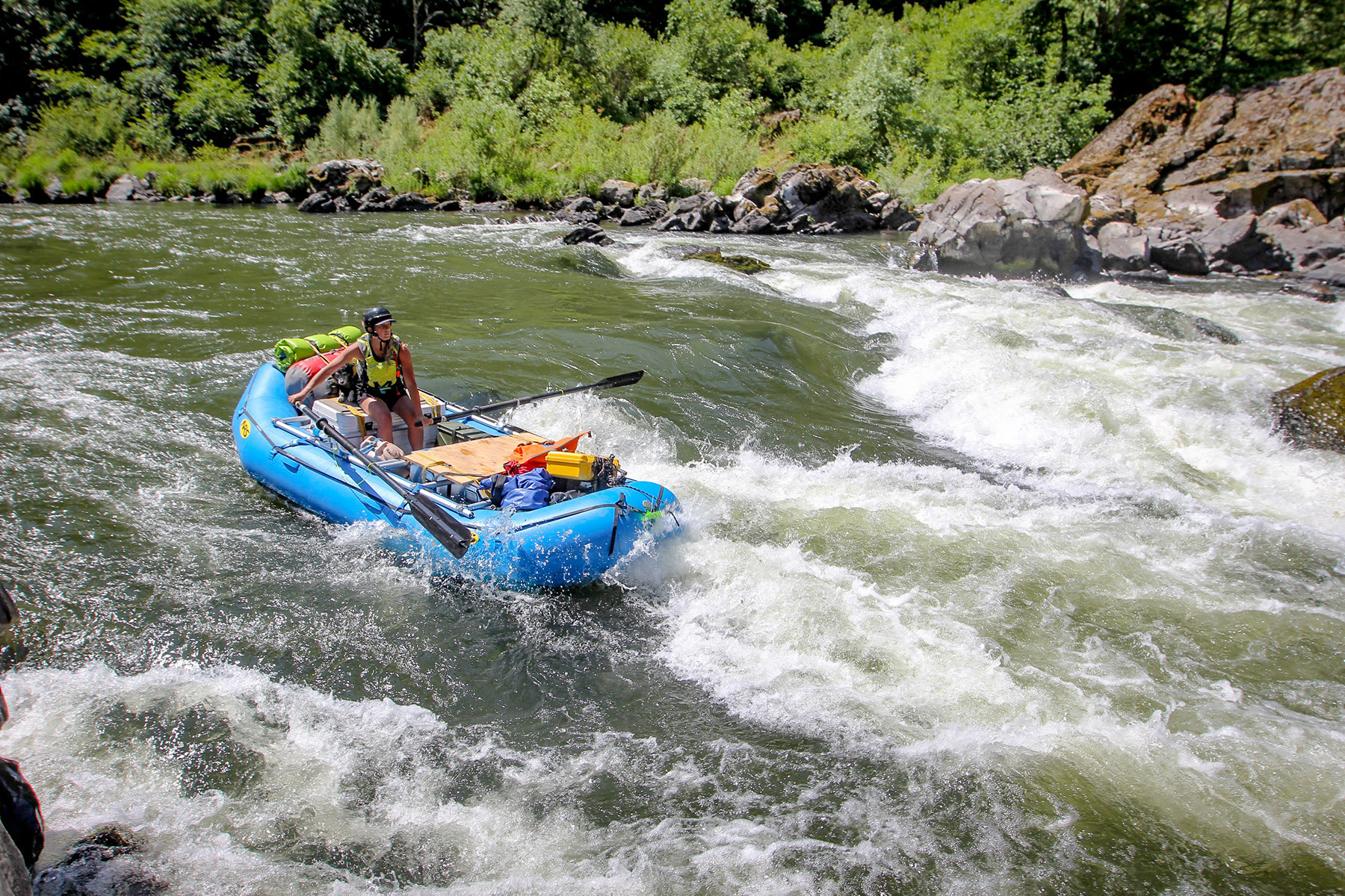 Managing the Oars: A Case Study on the Rogue | Duct Tape Diaries | NRS