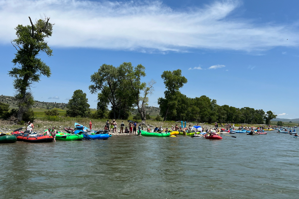 The Yellowstone River Boat Float | Duct Tape Diaries | NRS