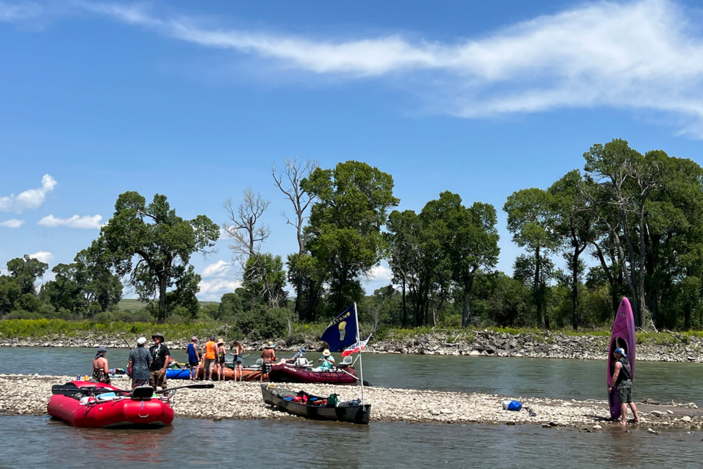The Yellowstone River Boat Float | Duct Tape Diaries | NRS