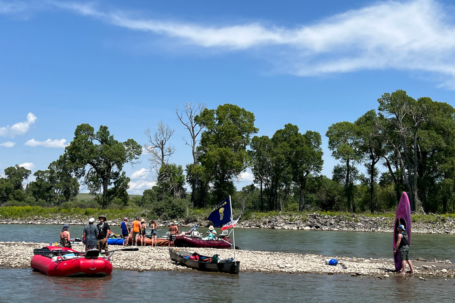 The Yellowstone River Boat Float | Duct Tape Diaries | NRS