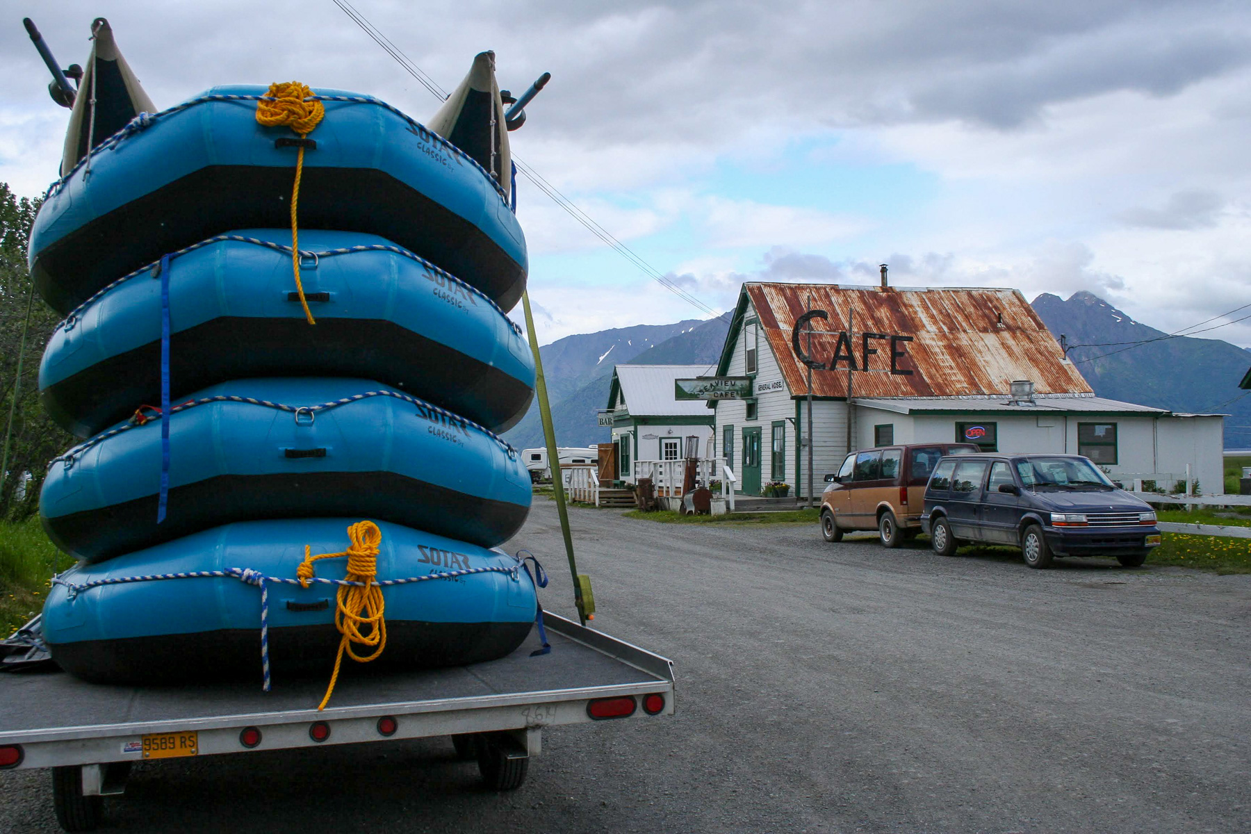 Gateway Towns: Hope, Alaska | Duct Tape Diaries | NRS
